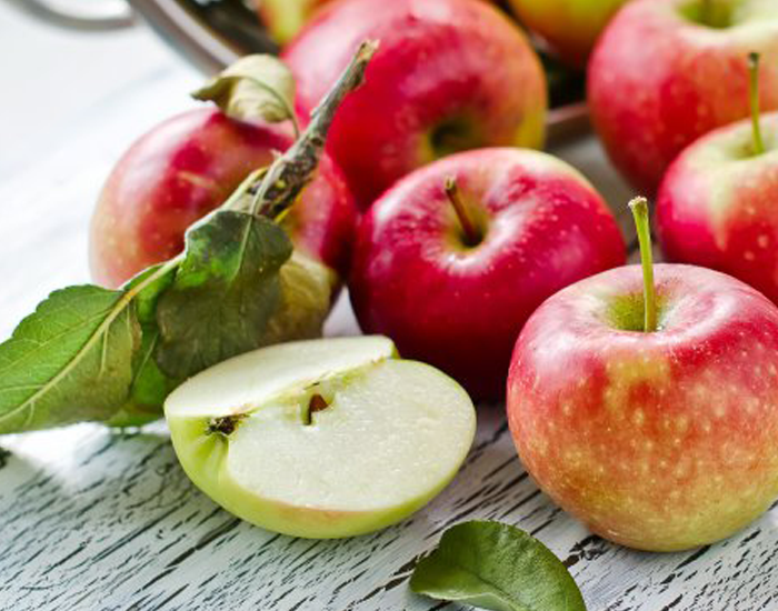 Apple- Types and Amazing Health benefits of Eating Apple | FITPASS
